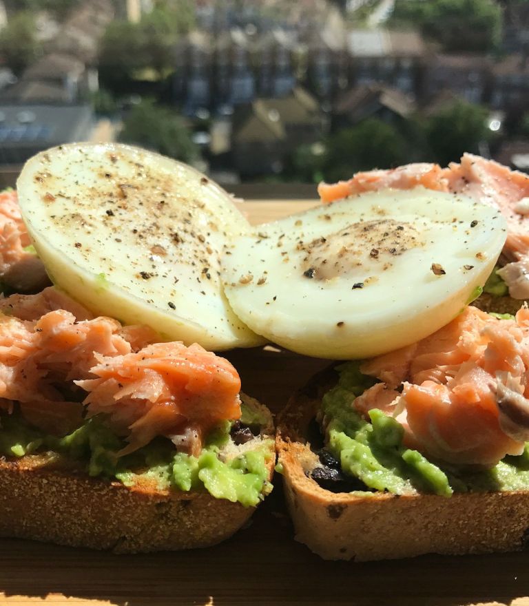 MAD AVOCADO – The hunger pangs of two twentysomething londoners